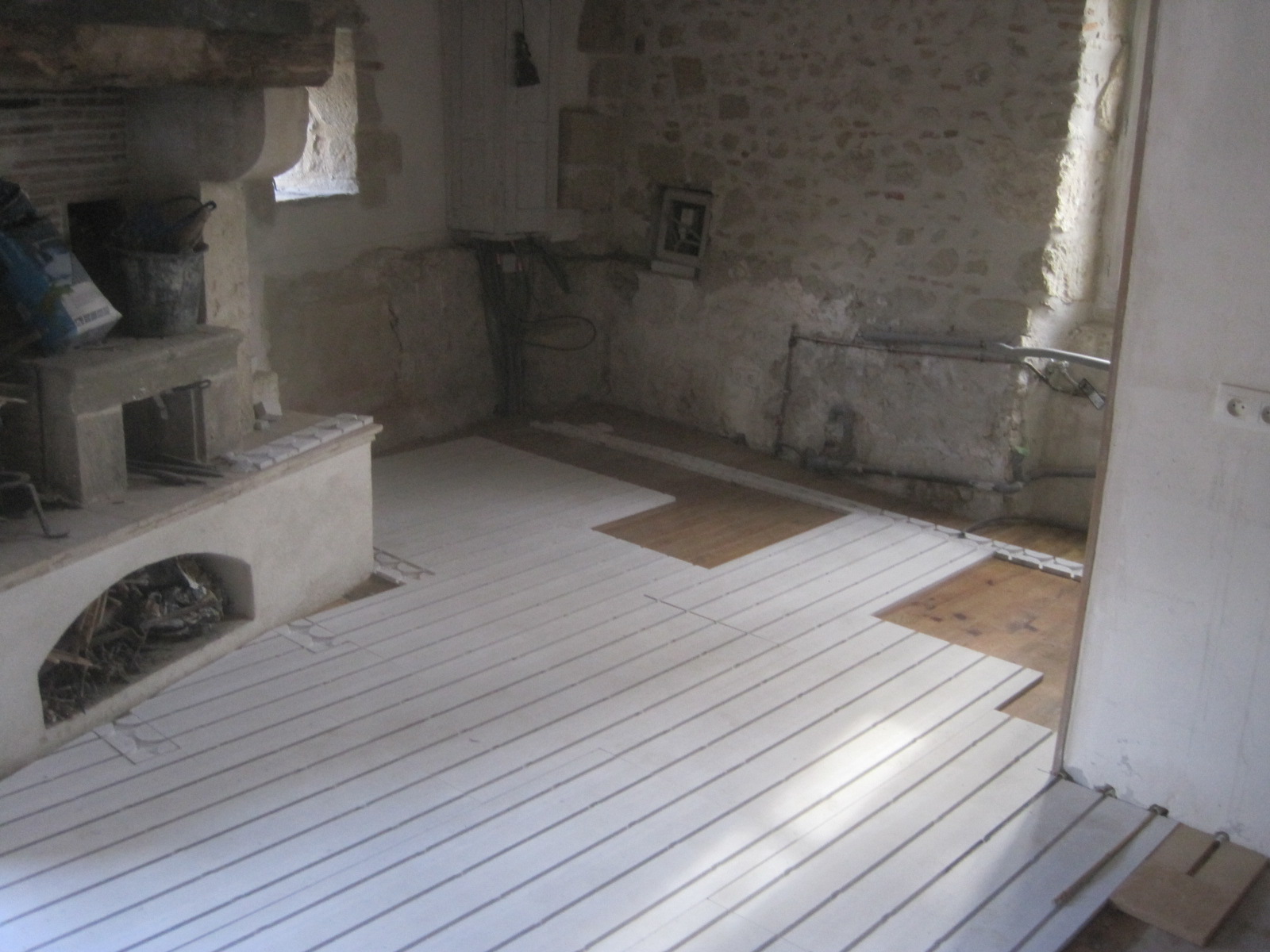 Pose plancher chauffant Caleosol gypse 11400 Mireval Carcassonne