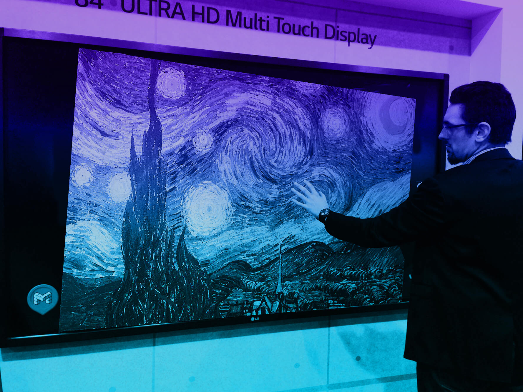 Interactive Touch Screen for Museums | Intuiface
