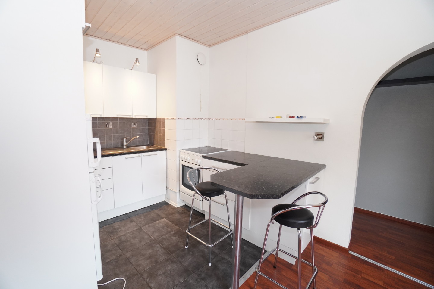 Vuokra-asunto 1h+avok+alkovi+kph / Väinönkatu 22 / 28120 Pori