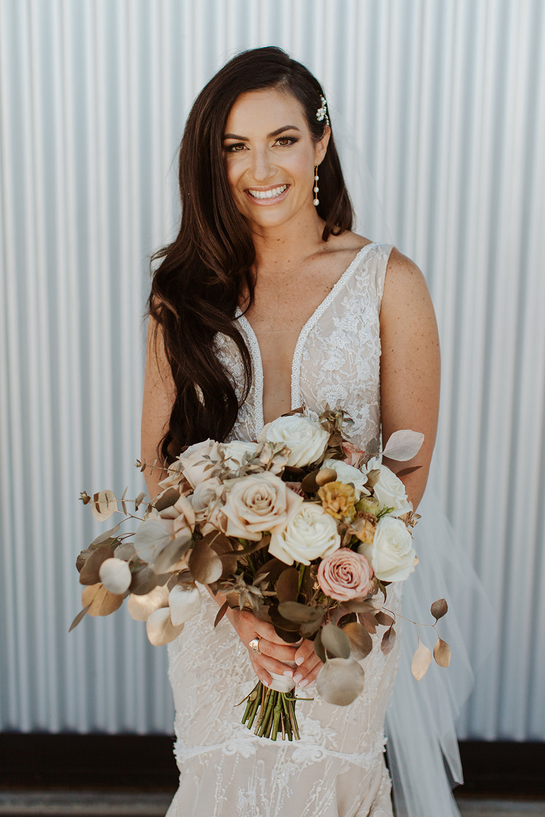 Beautiful, Modern-Glam Wedding at Hangar 21 South | Jay's Catering