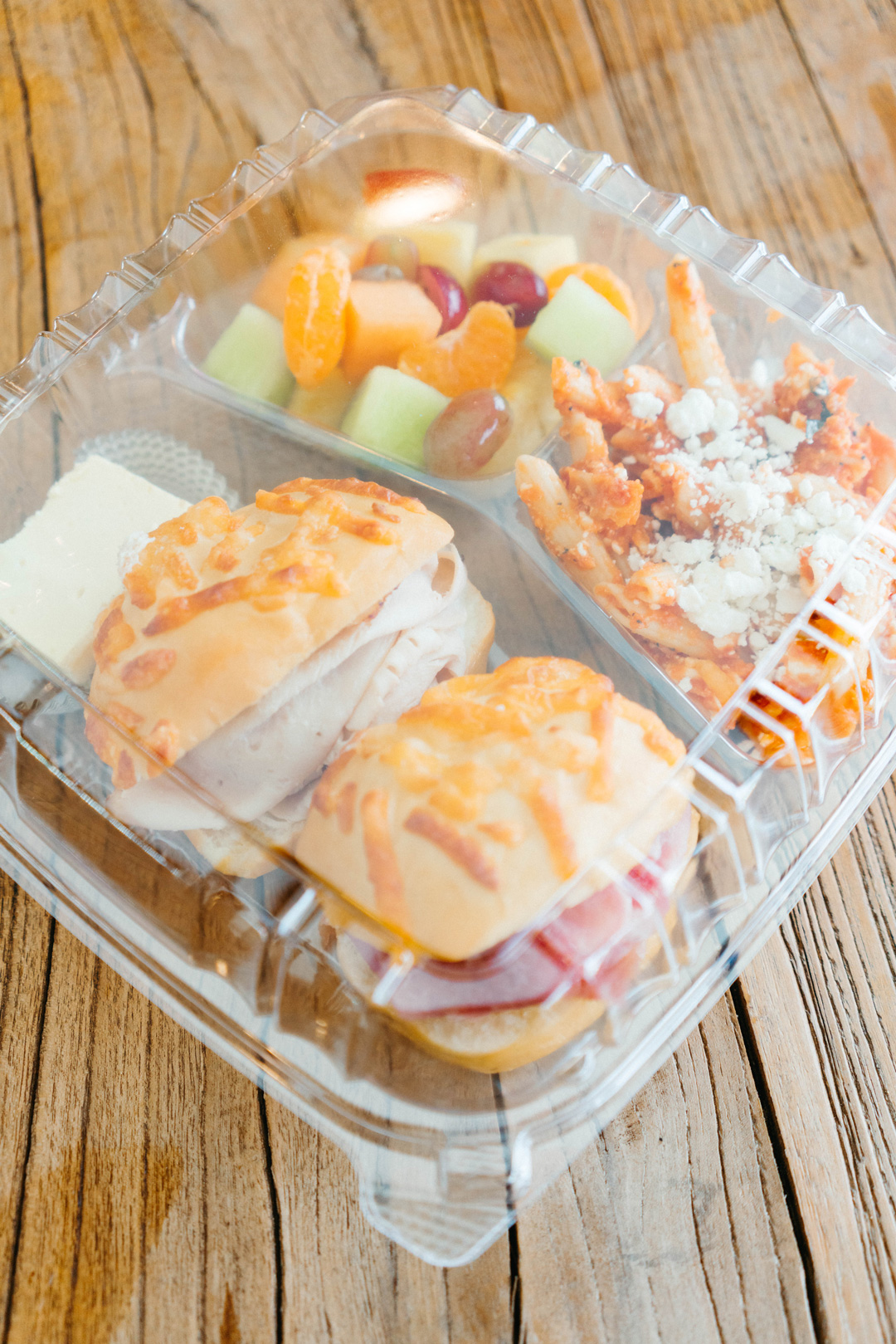 Traditional Boxed Lunches | Jay's Catering