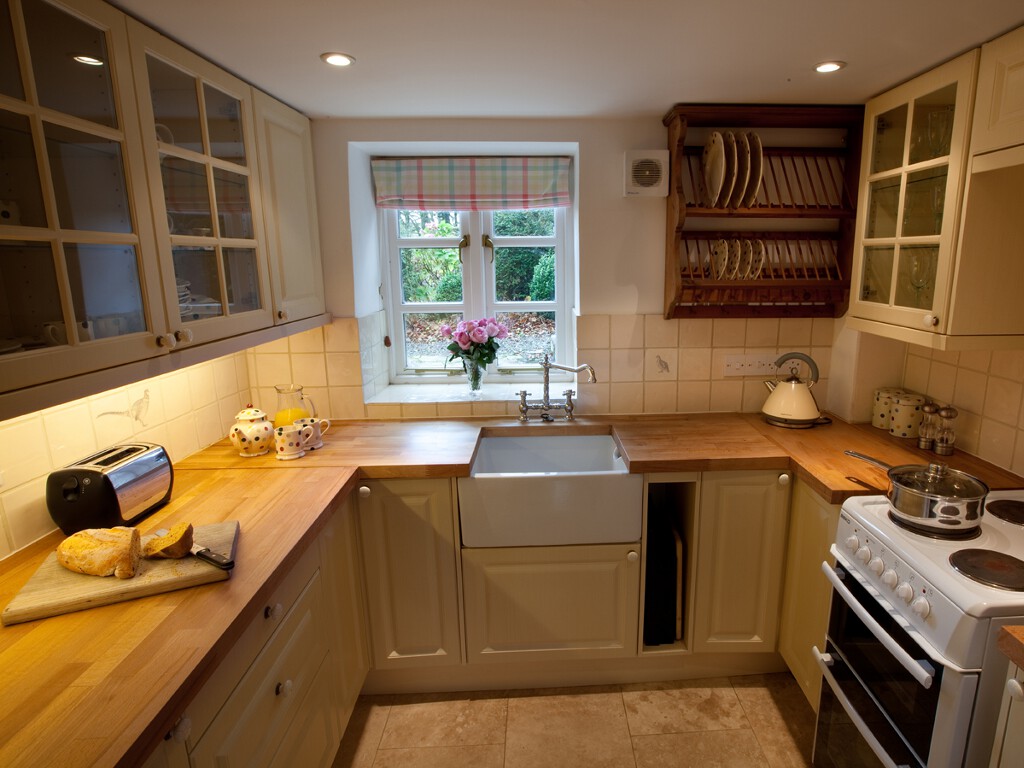 Large and Luxury Simonsbath Self Catering Cottages, Somerset