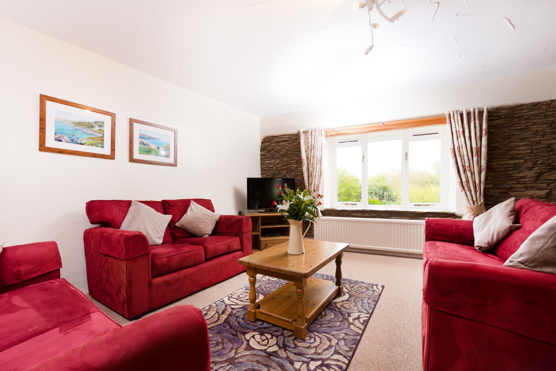 North Devon Holiday Cottages, Large, Luxury, Family or Cosy