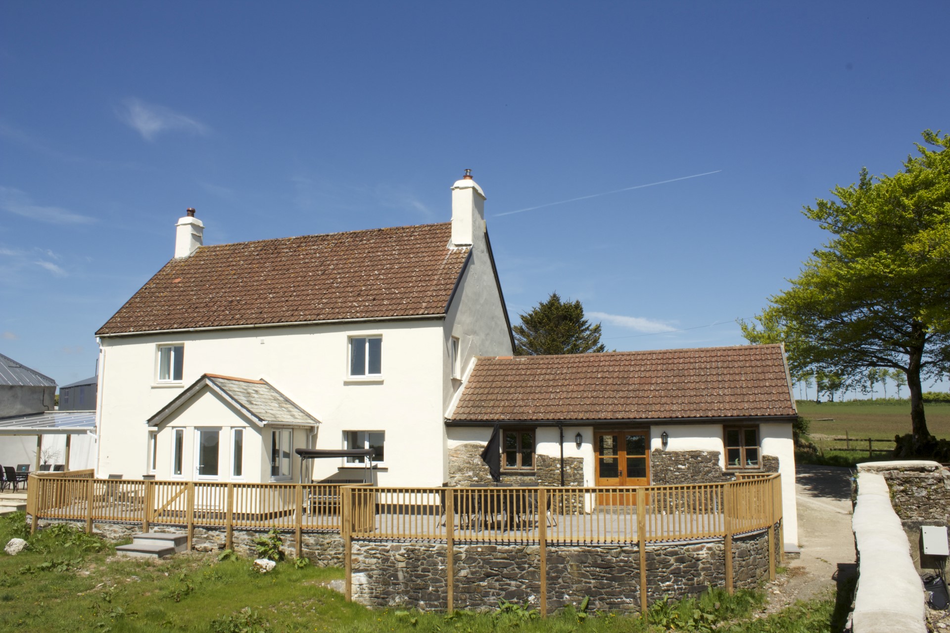 North Devon Holiday Cottages, Large, Luxury, Family or Cosy