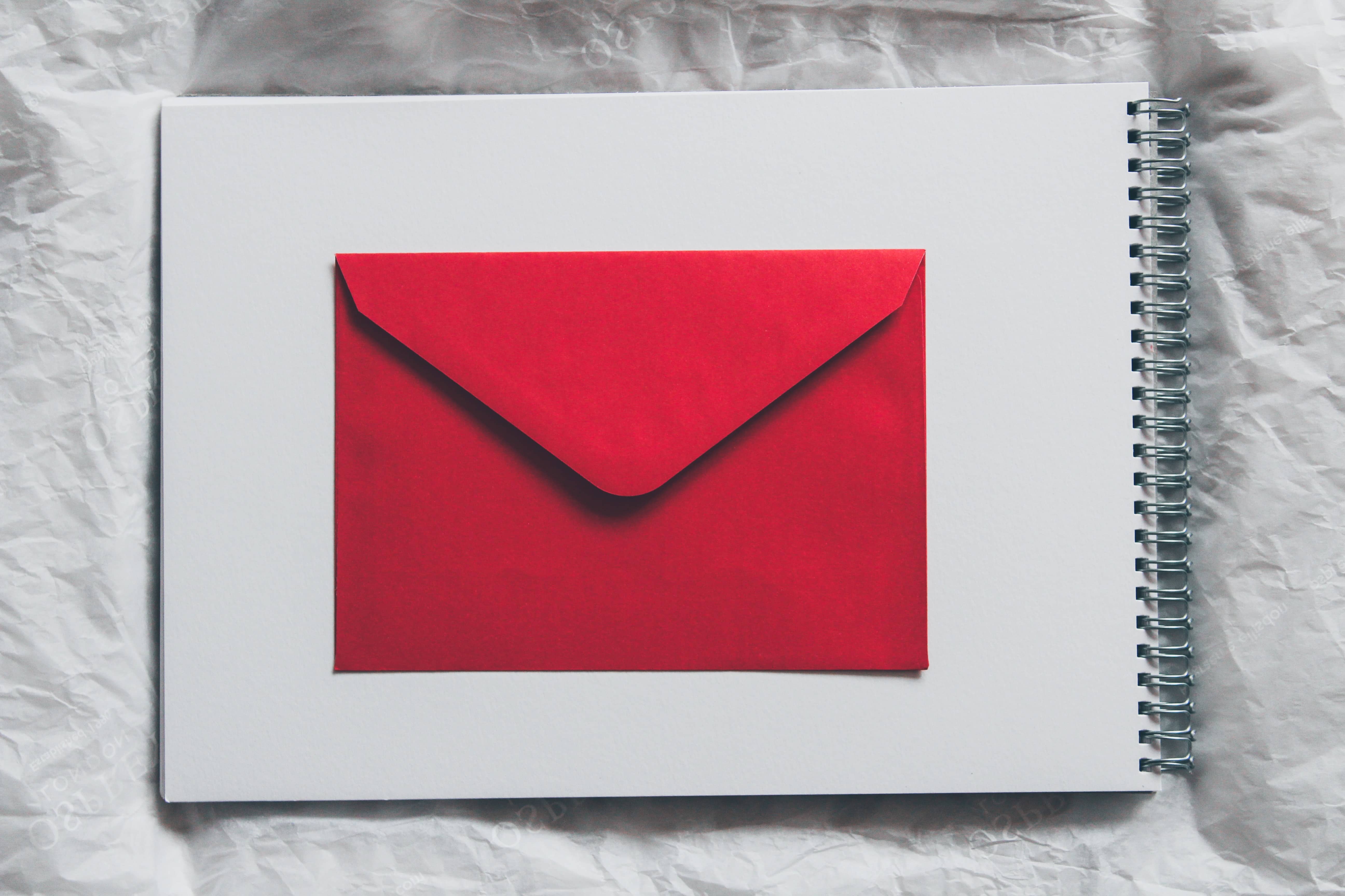  Email 