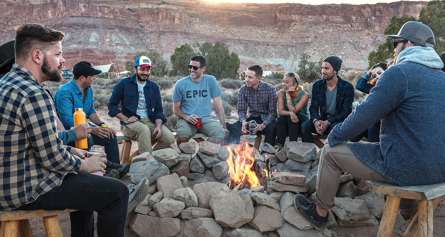 How to Find a Nomadic Community | Outsite Blog