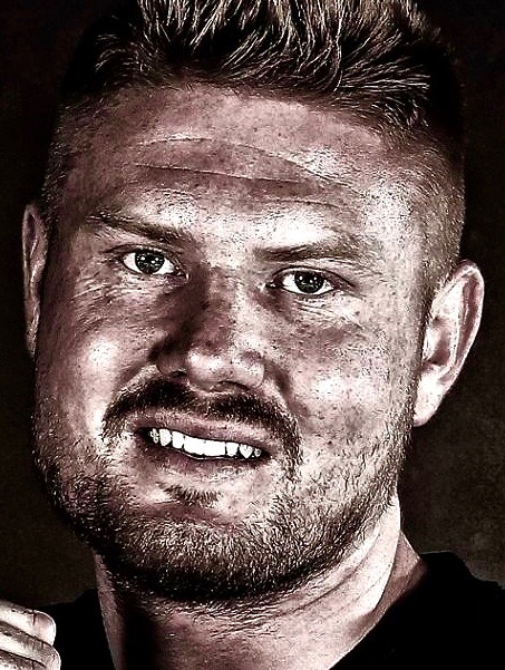 Ruann Visser vs Elvis Moyo | Boxing Page