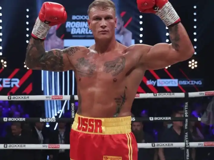 Steve Robinson Hopes to Secure Win, Then Face Solomon Dacres | Top ...