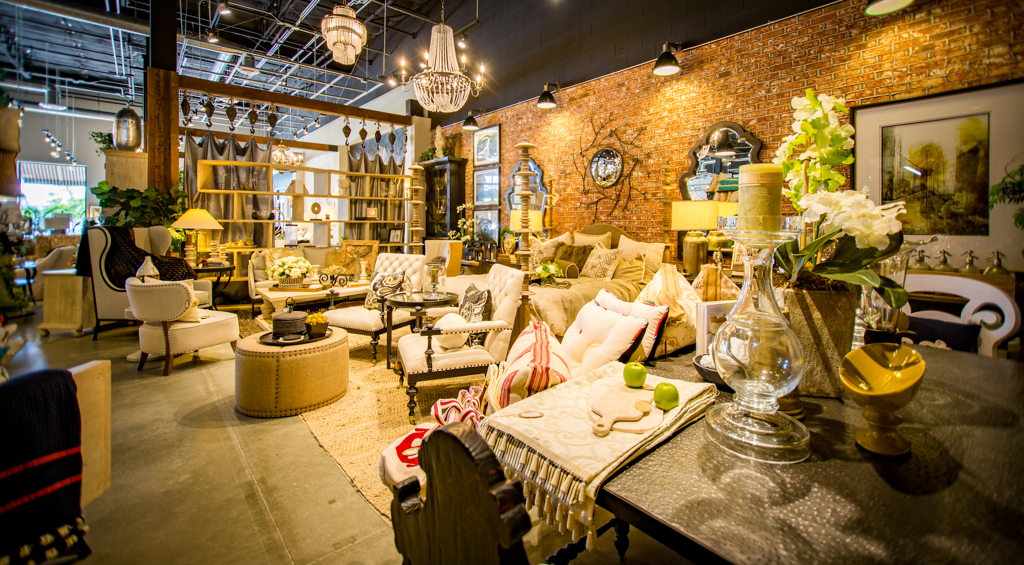 Le Dimora Interiors | White Construction, Inc.