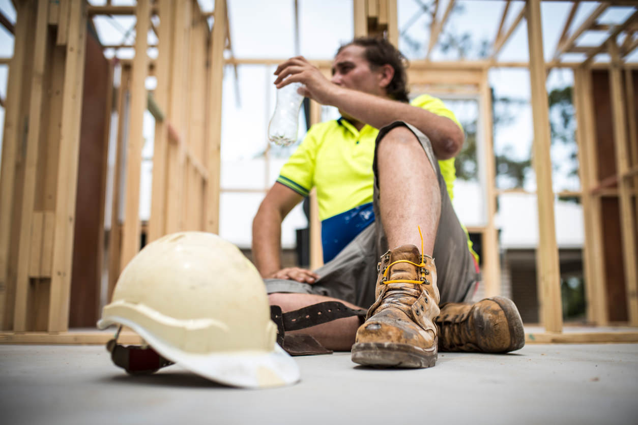 Hot Tradies: When Is It Too Hot To Work?