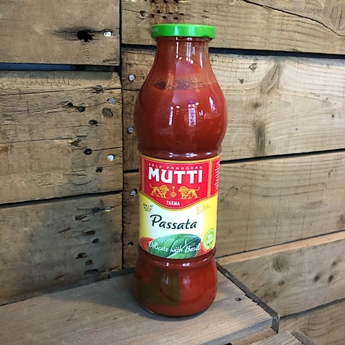 Mutti Passata - 2 varieties | The Brand Family