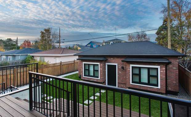 Helios Roofing - Combining Functionality, Aesthetics, and Intelligence ...