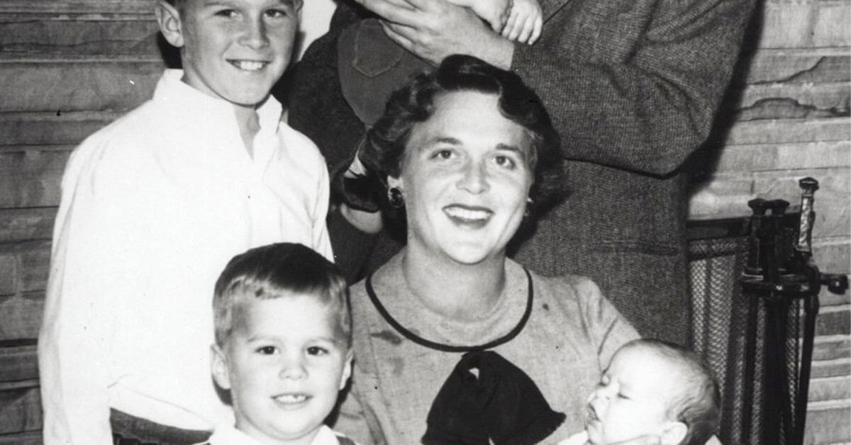 Barbara Bush: Strong Sons and the Even Stronger Mothers Who’ve Gone ...