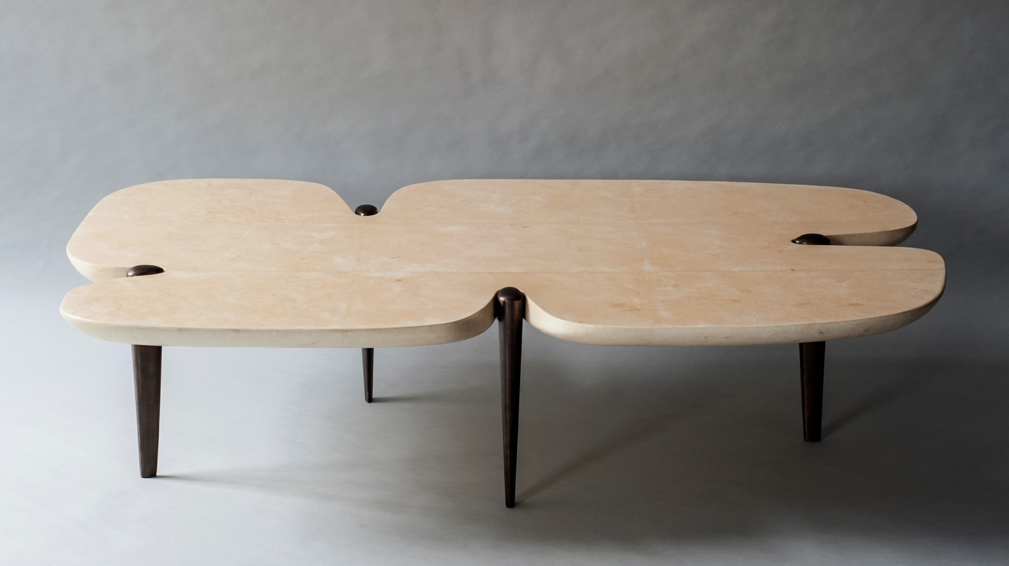DeMuro Das - CONTOUR COFFEE TABLE (CARTA)