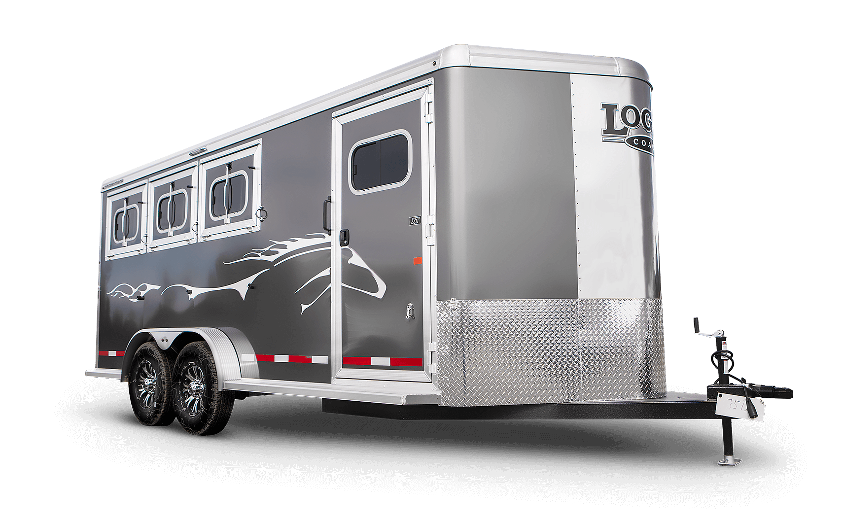 Slant Load Horse Trailers | Logan Coach