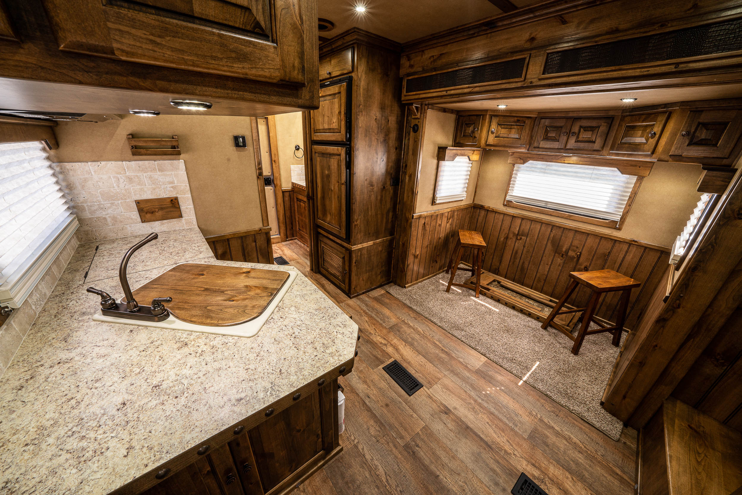 Fancy Horsepower Living quarters