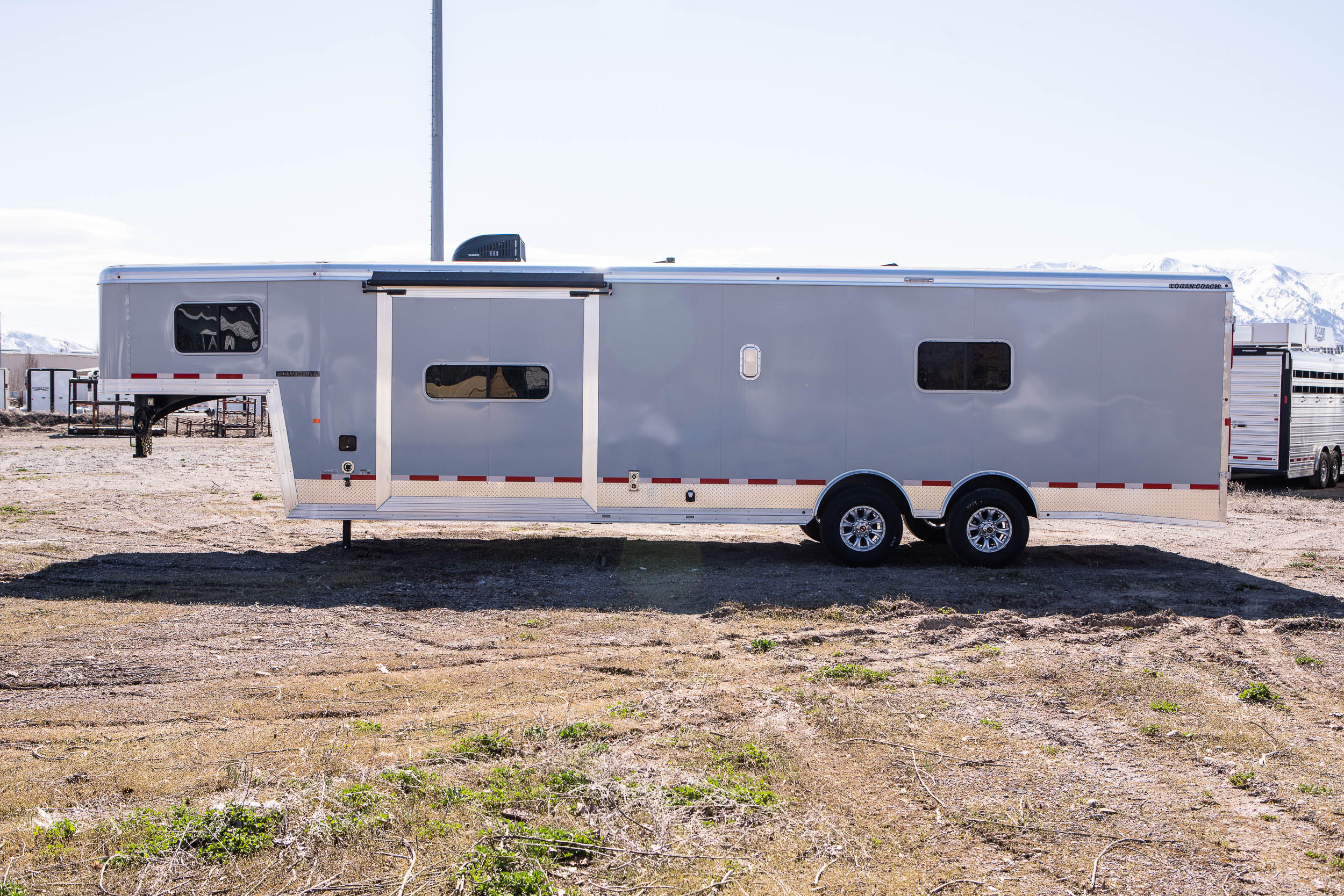Sport Hauler 12'x12' SO w/ 16' garage