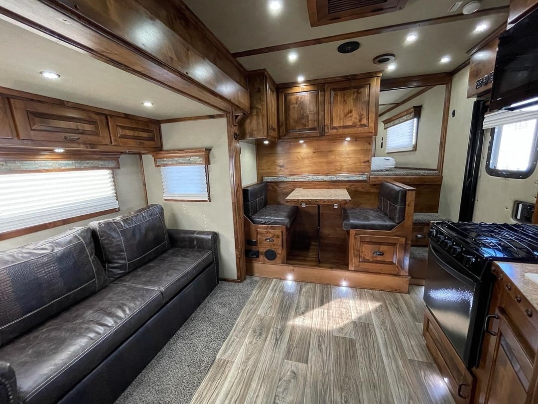 Custom stock combo living quarter