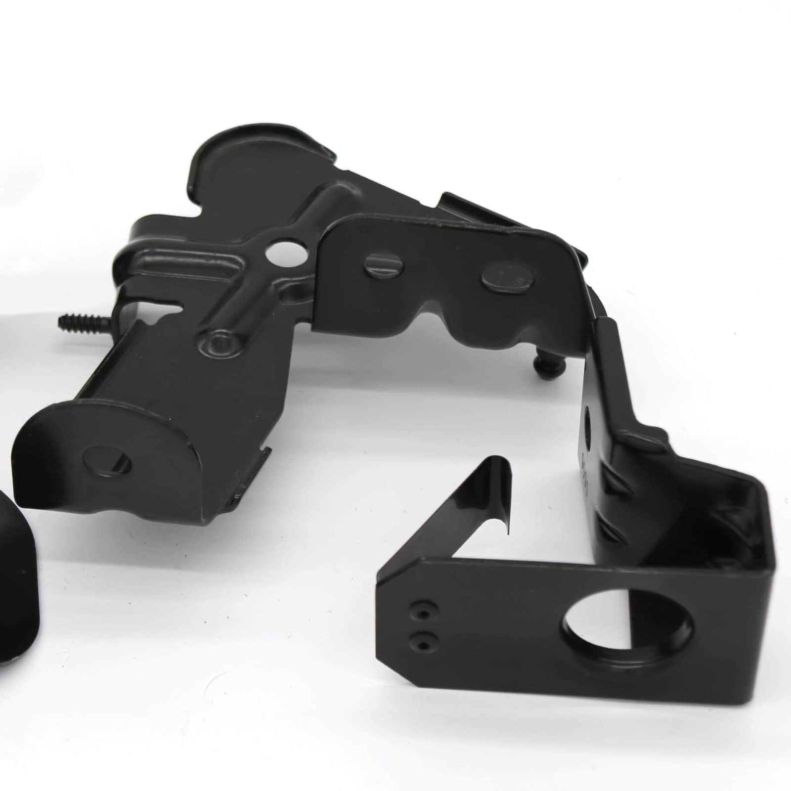 Metal bracket complex stamped