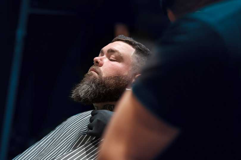 HOW TO GROW YOUR BEARD IN FIVE EASY STEPS