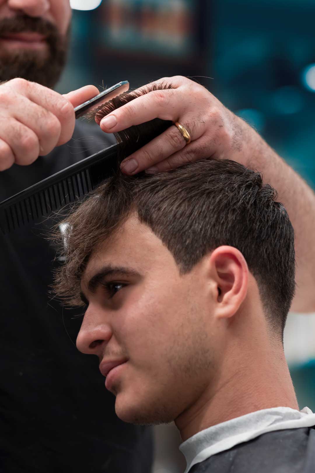 MEN’S HAIRSTYLES AND THE BARBER’S PURSUIT OF TEXTURE