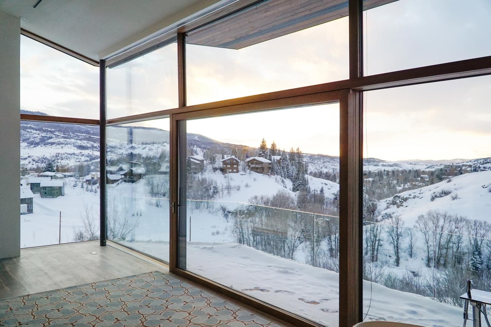 Facade Systems | Zola European Windows