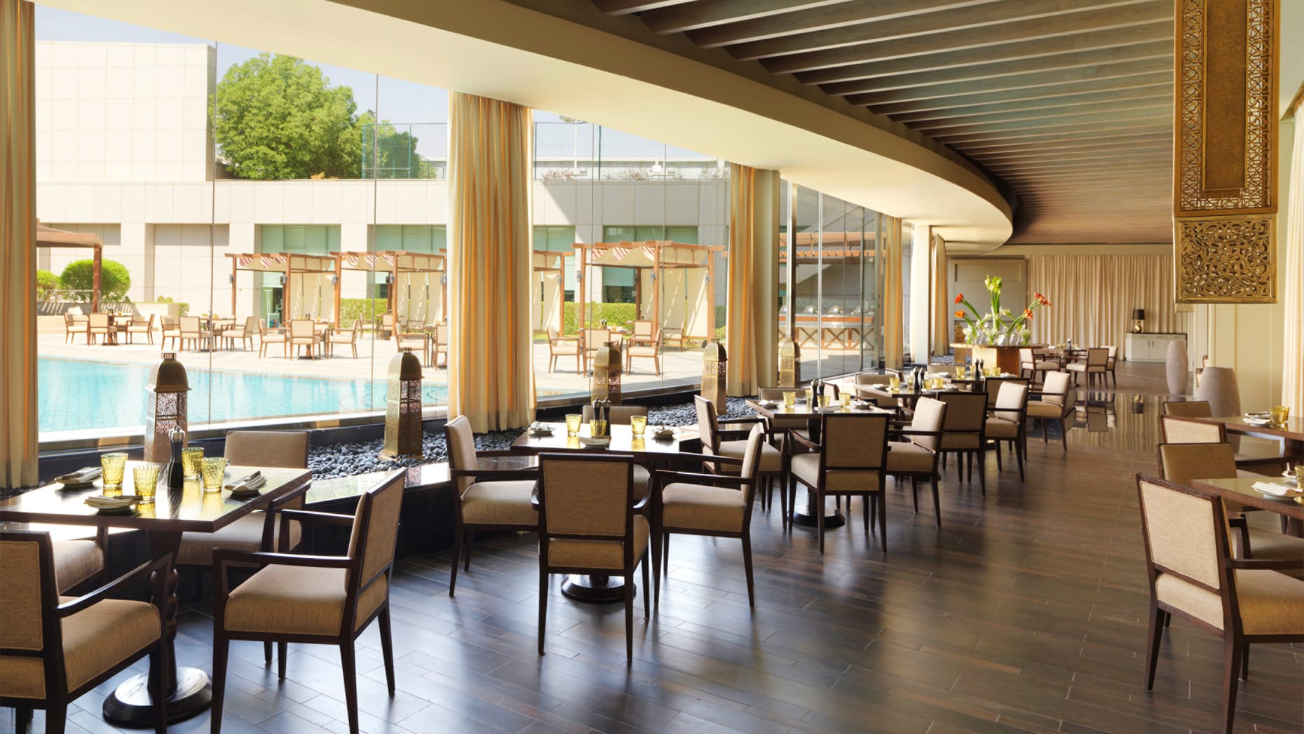Four Seasons Riyadh - Book with free breakfast, hotel credit, VIP ...