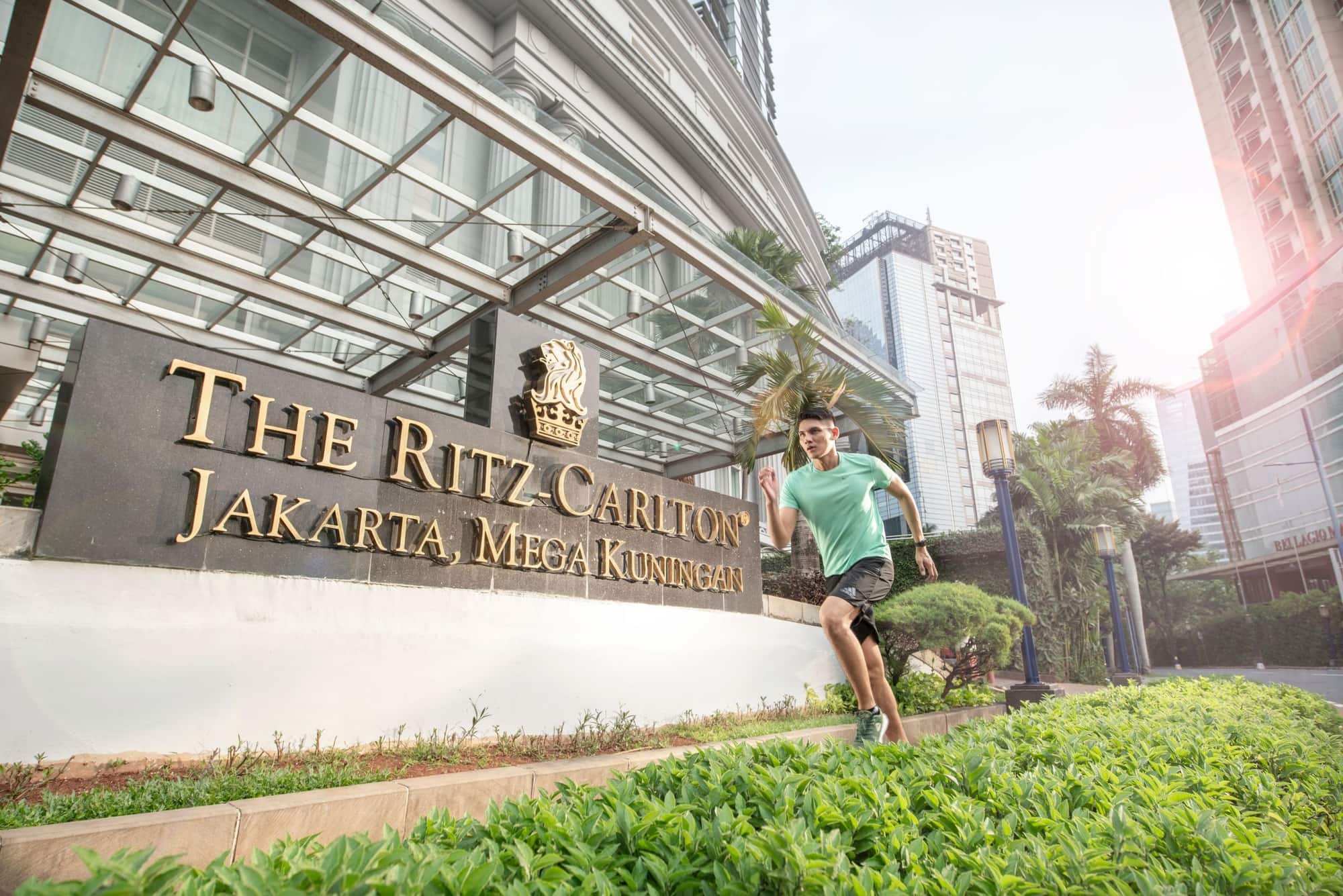 The Ritz-Carlton Jakarta, Mega Kuningan - Book with free breakfast ...