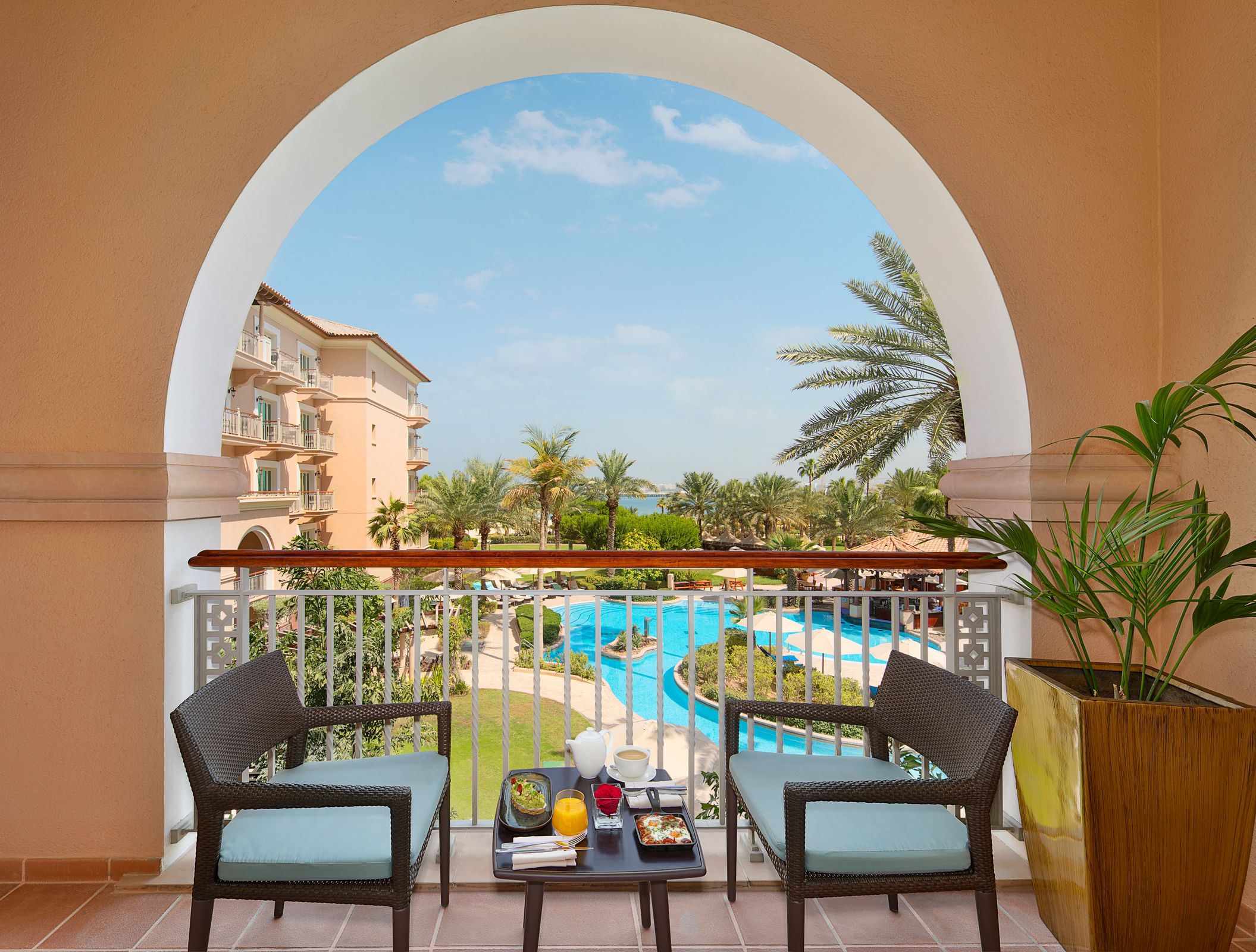 The Ritz-Carlton, Dubai - Book with free breakfast, hotel credit, VIP ...