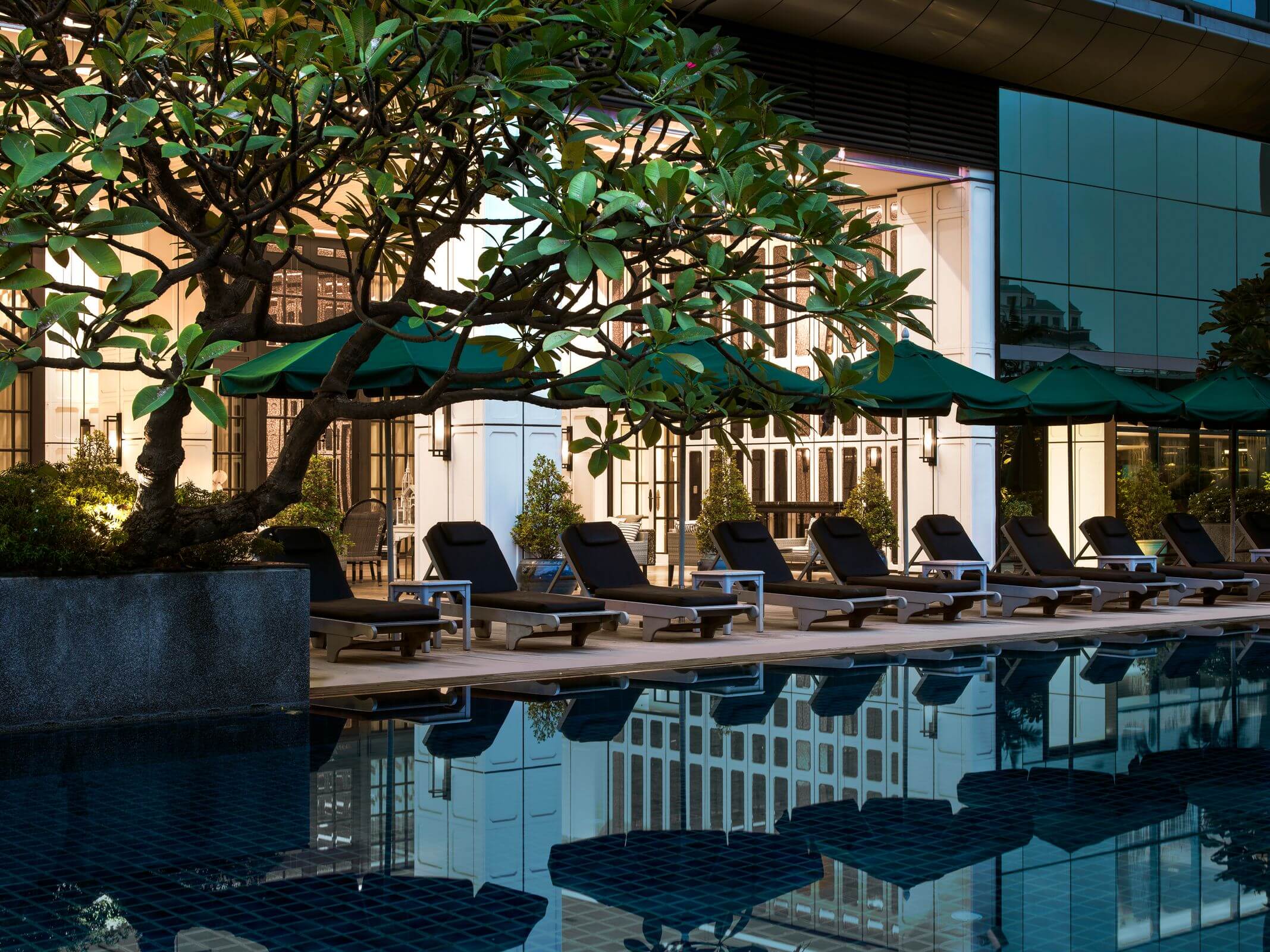 The Athenee Hotel, a Luxury Collection Hotel, Bangkok - Book with free ...