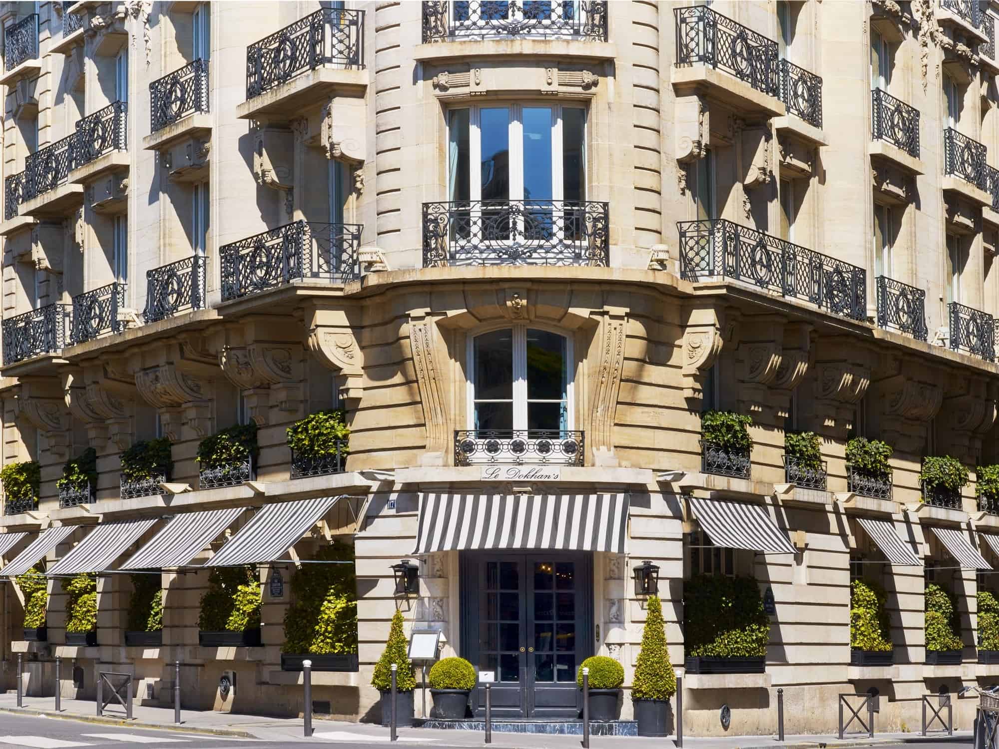 Renaissance Paris Nobel Tour Eiffel Hotel - Book with free breakfast ...