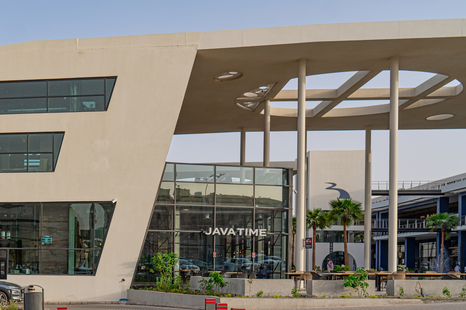 Riverwalk | Retail | Cass Calder Smith