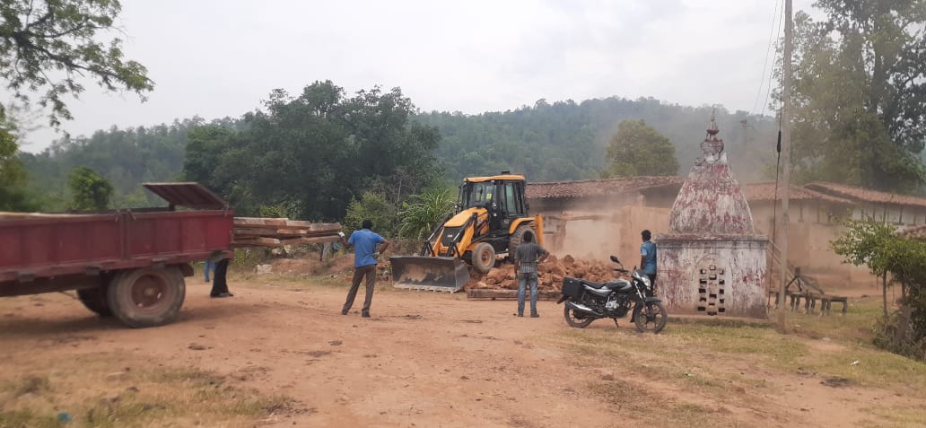 Chhattisgarh Village at Demolition Risk for Hindalco Mine, Residents ...