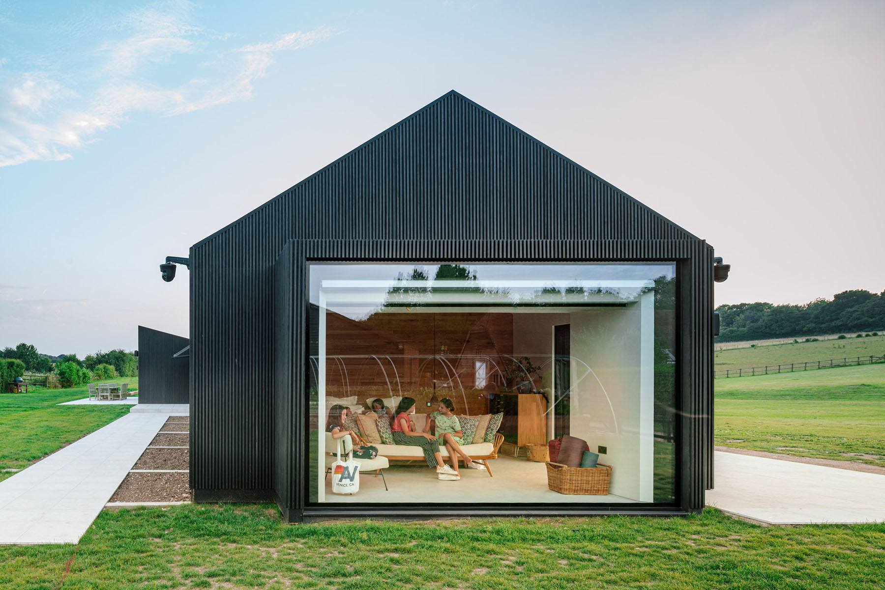Friends Lab House by AMPS