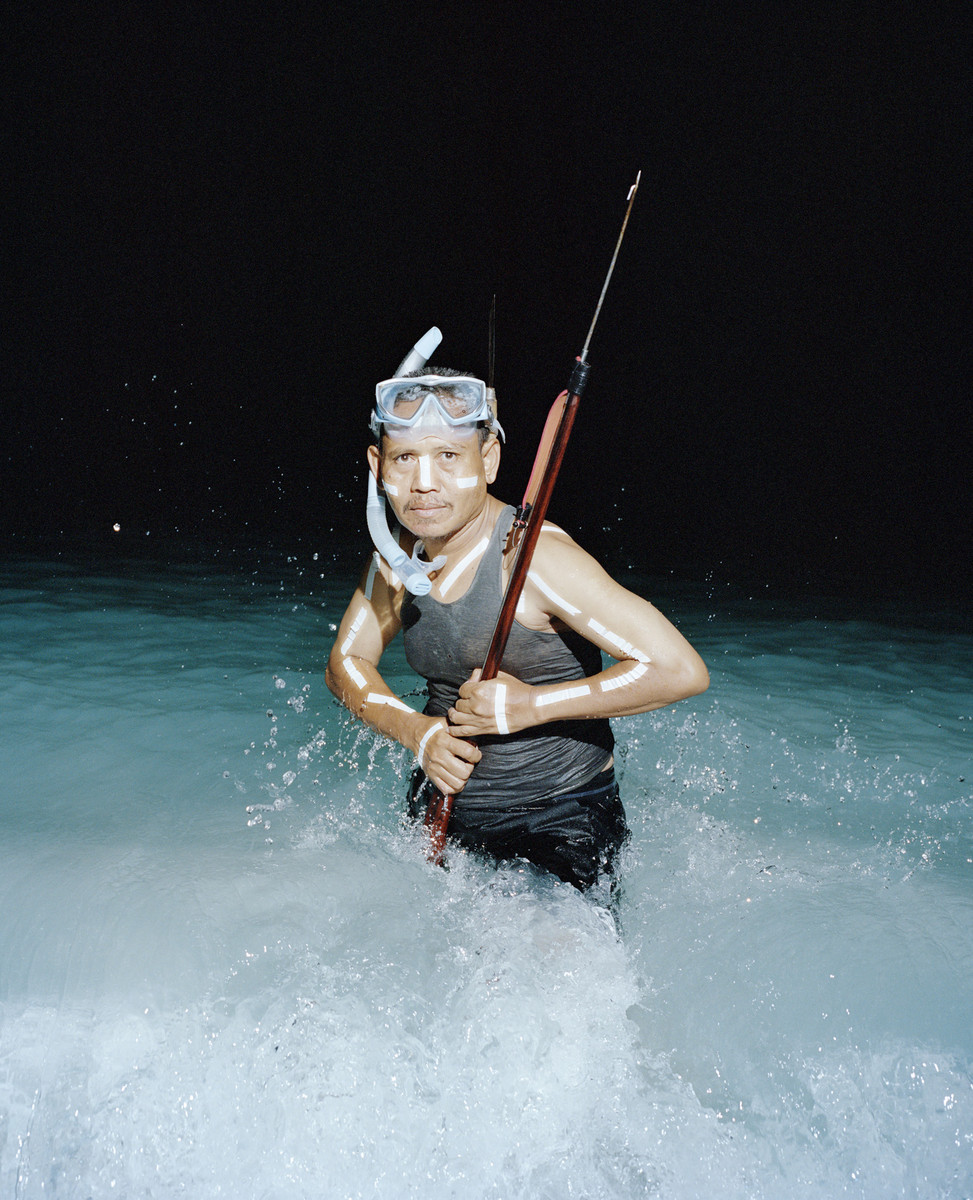 164° on the Equator by Charles Negre & Thomas Rousset