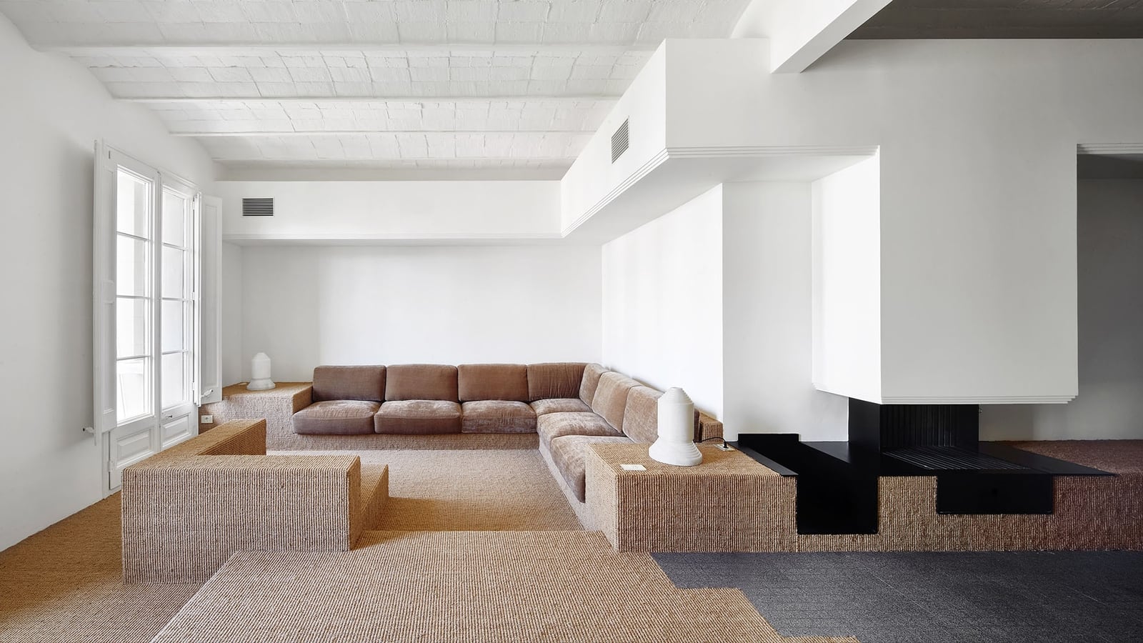 Renovation of the Barcelona Apartment by Arquitectura-G