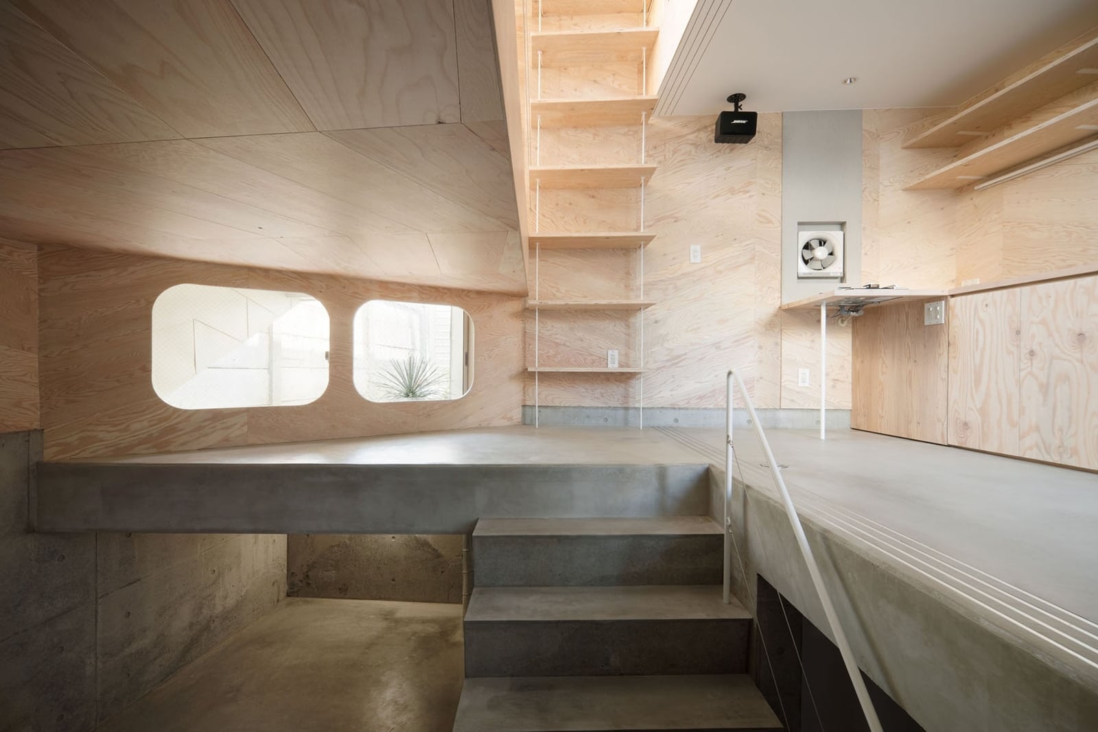 Tokyo Bud House by Yoshinori Sakano Architects