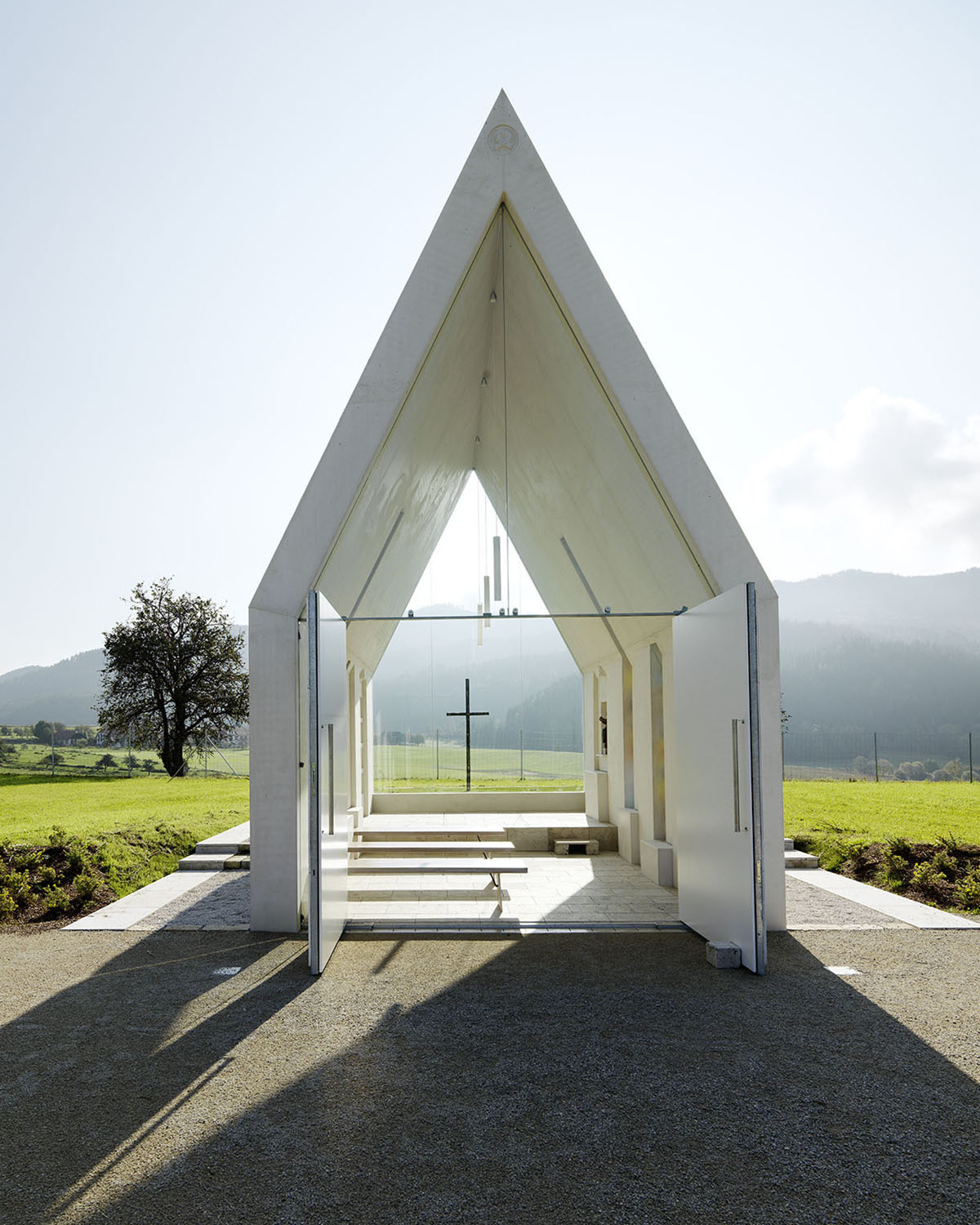 Chapel Maria Magdalena by Sacher Locicero Architectes