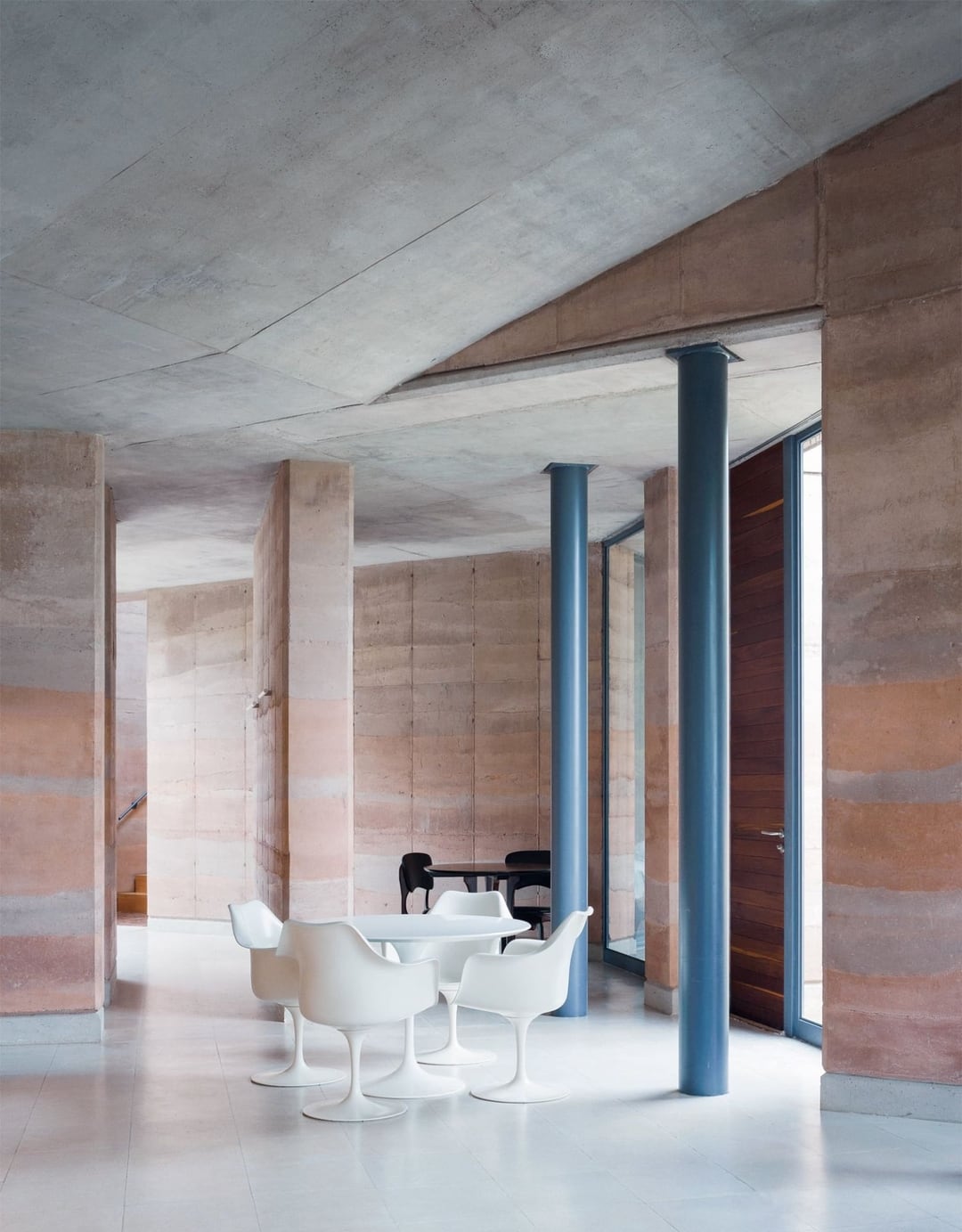 Ajijic House by Tatiana Bilbao