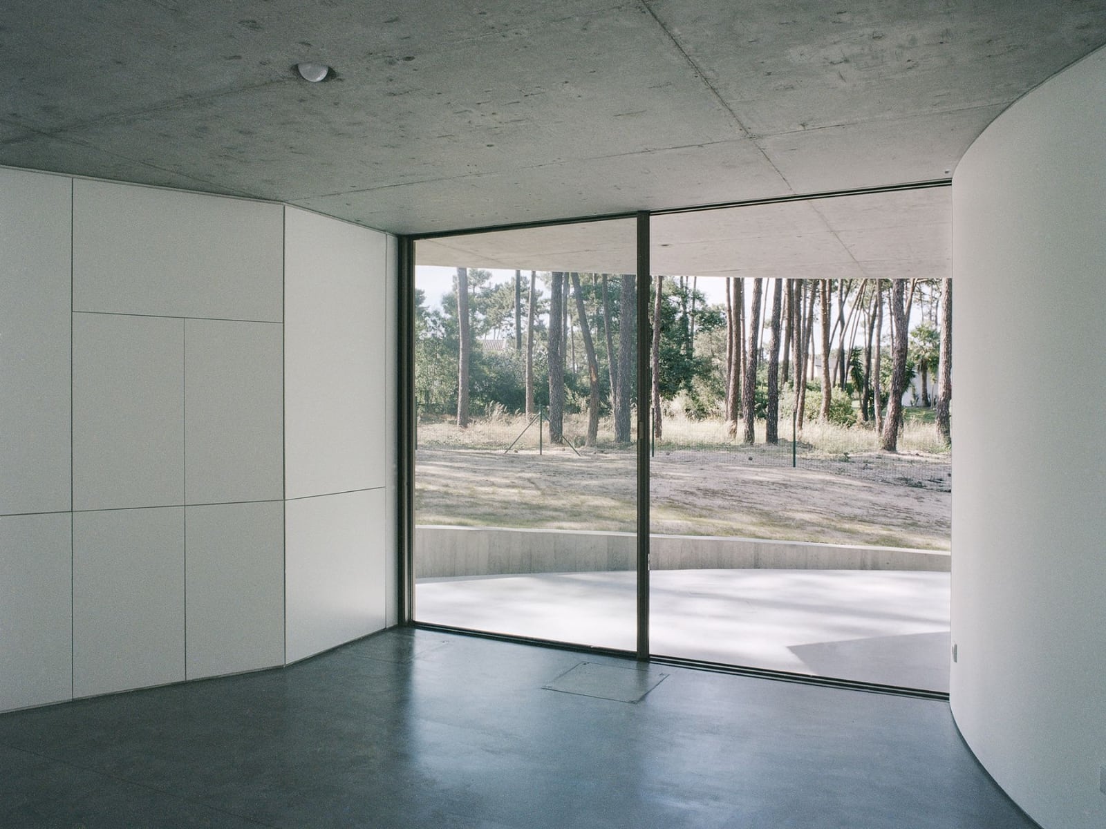 Trefoil House by Double (O) Studio