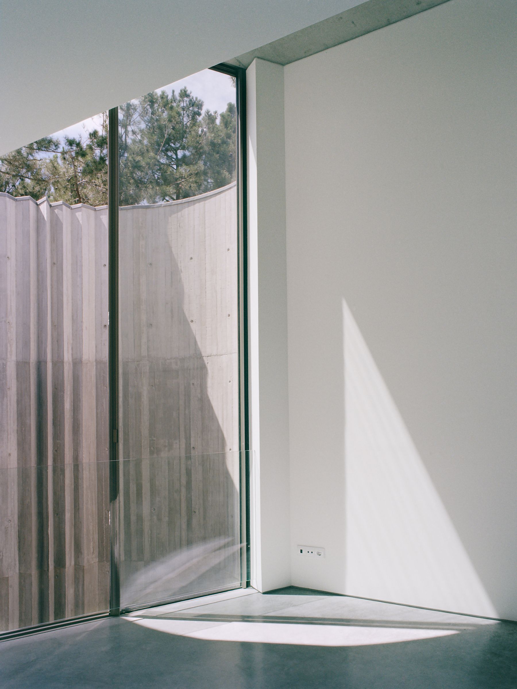 Trefoil House by Double (O) Studio