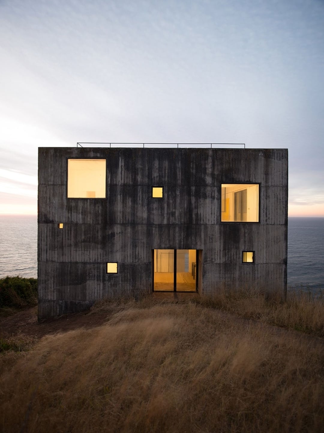 Casa Poli by Pezo von Ellrichshausen