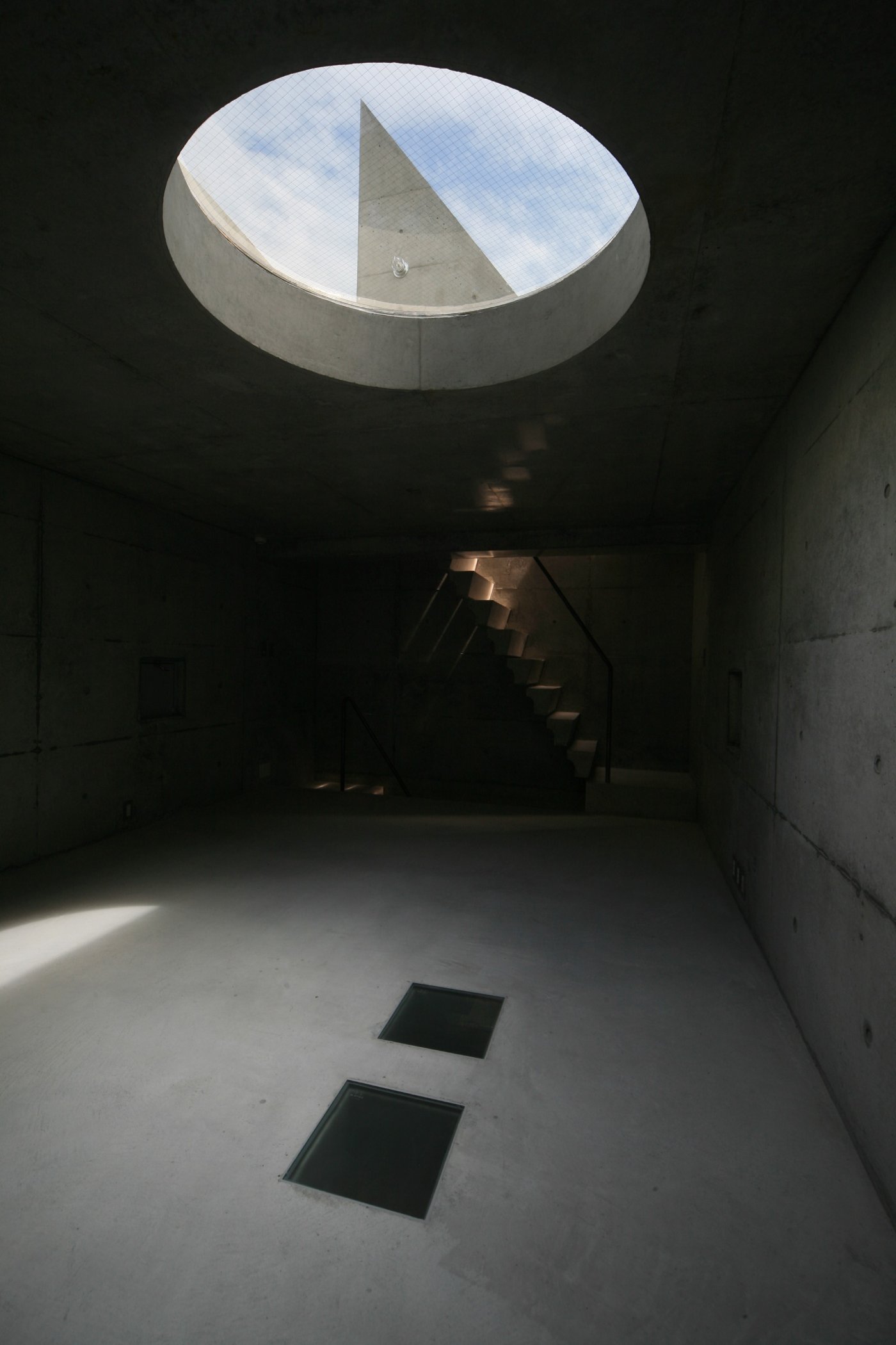 Ryusenji House by Tomoaki Uno Architects