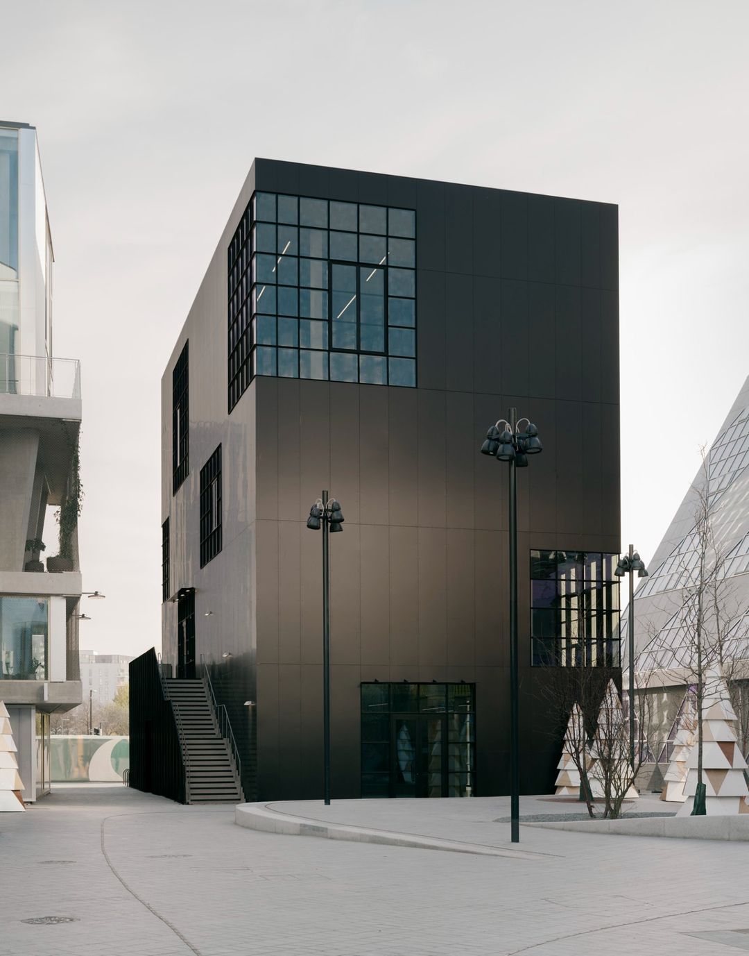 Artists' Ateliers London Design District by BAROZZI VEIGA