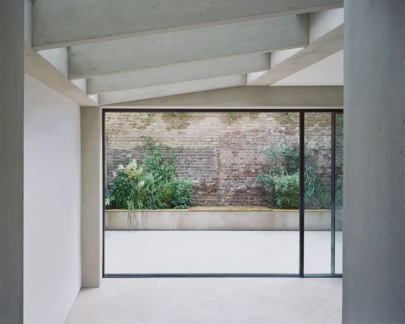 Framework House by Studio McW