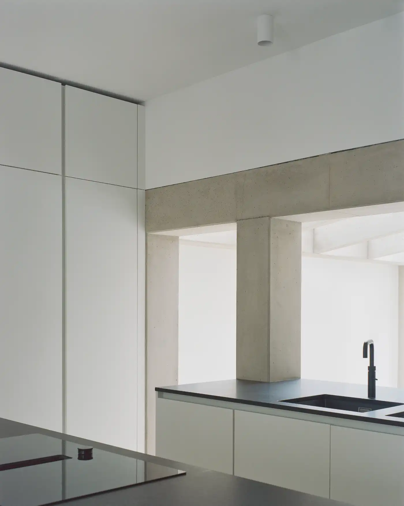 Framework House by Studio McW