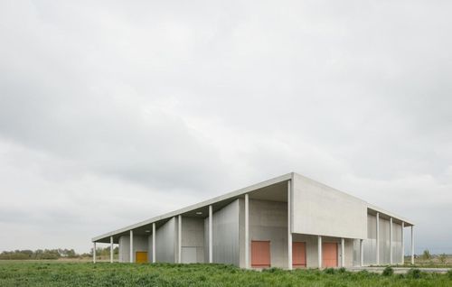 Crematorium by Office KGDVS