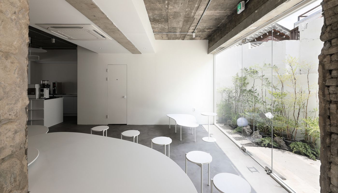 CUUN Coffee by Design Studio Maoom