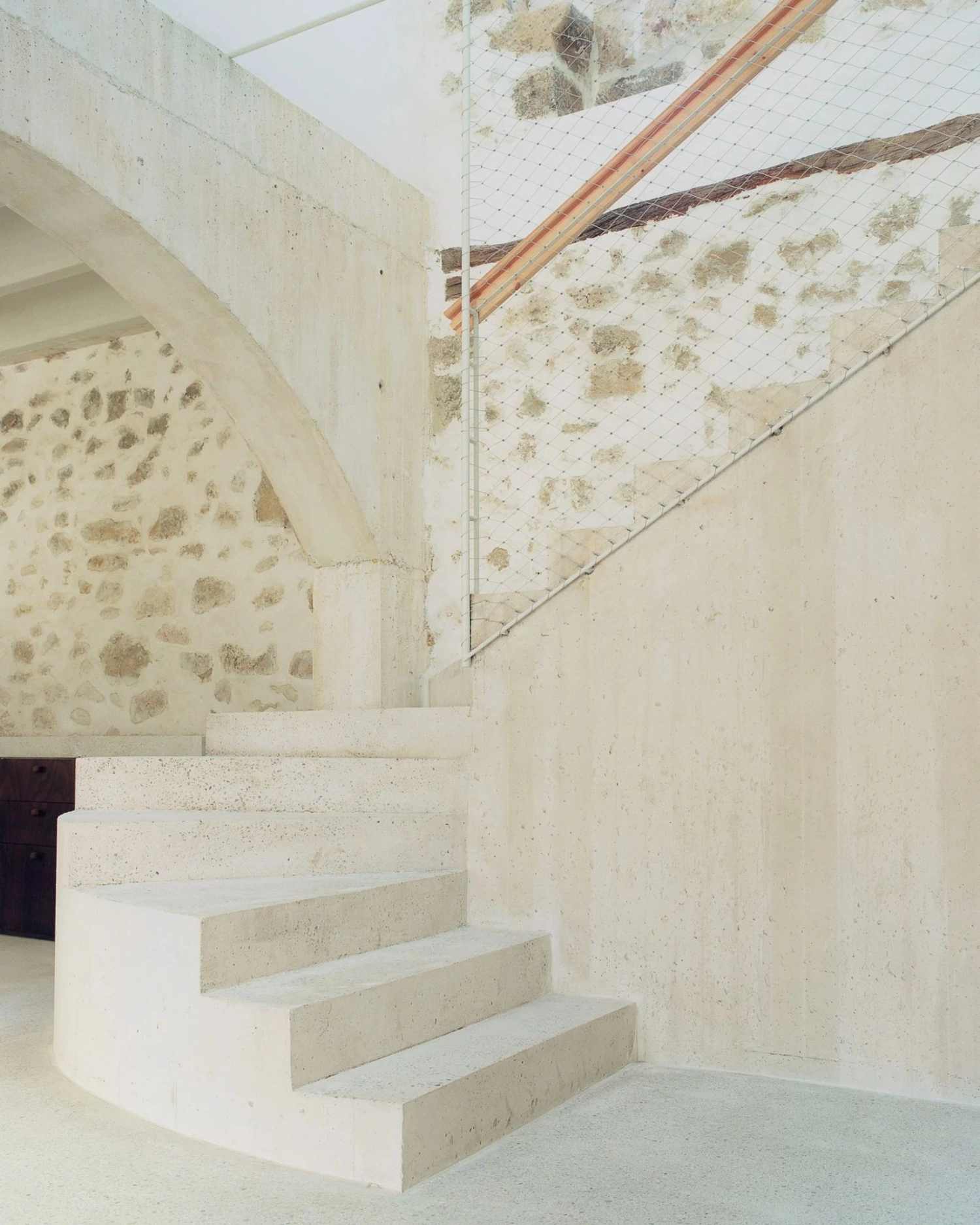 El Priorato by Atienza Maure Arquitectos