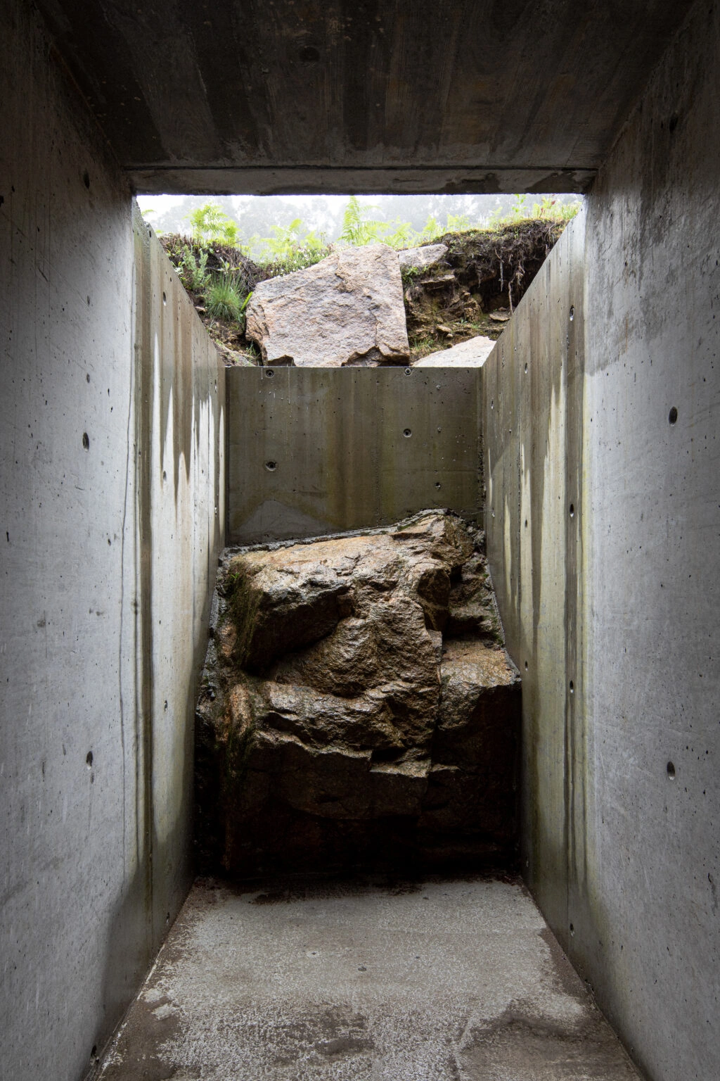Tamega House by Nuno M. Sousa + Hugo Ferreira